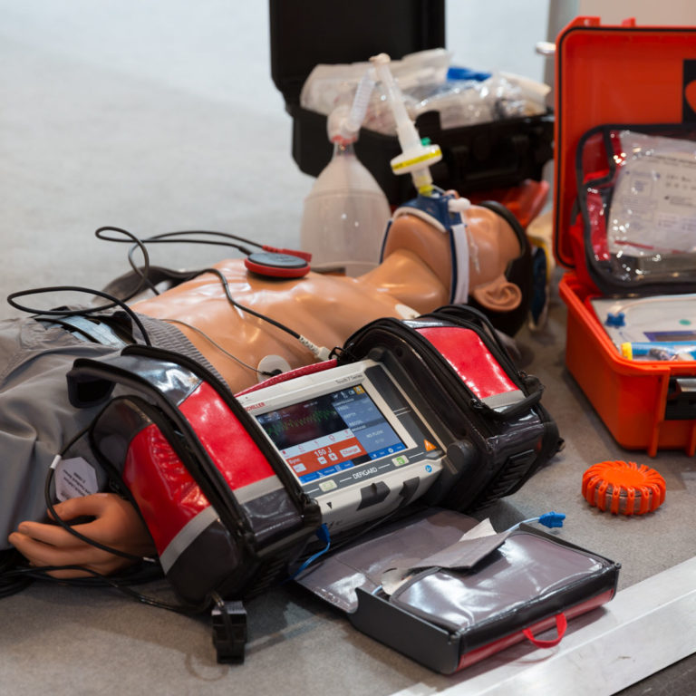 Defibrillator Defigard Touch 7 Modell01 12K, Spo2, NIBP, MAN - MediDidakt